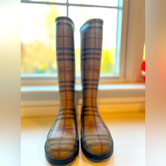 Burberry | Shoes | Burberry Rain Boots | Poshmark